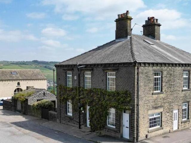 Towngate, Sowerby, 5 Bedroom Semi detached