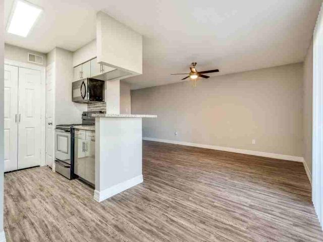 Towne Lake Apartments 2 Bedroom Apartment for Rent at 5730 Timber Creek Place Drive, Houston, TX 77084