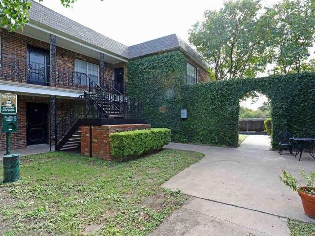 Towne Oaks II 1 Bedroom Apartment for Rent at 615 E Wonsley Dr, Austin, TX 78753 Georgian Acres