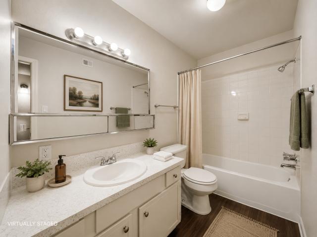 Towne Oaks II 1 Bedroom Apartment for Rent at 615 E Wonsley Dr, Austin, TX 78753 Georgian Acres