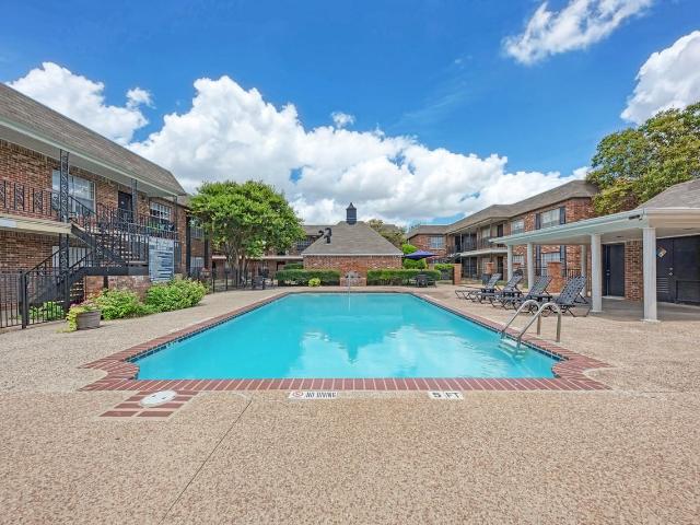 Towne Oaks II 2 Bedroom Apartment for Rent at 615 E Wonsley Dr, Austin, TX 78753 Georgian Acres
