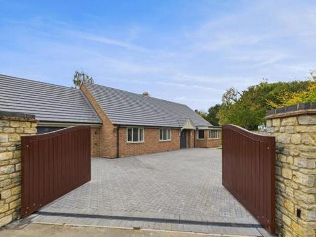 Townend Close, Croughton, 4 Bedroom Detached