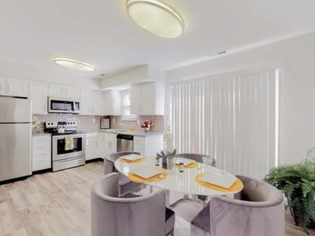 Townes at Heritage Hill B1 2 Bed 1 Bath