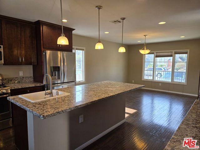 townhouse 3 bedroom, Los Angeles CA 90034 DS87717096