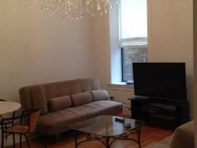 Townhouse 1 bedrooms in Midtown West