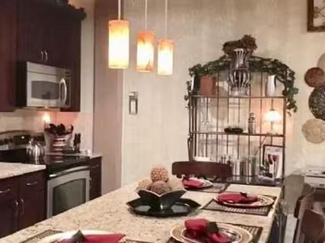 Townhouse 1 bedrooms in Other SW San Antonio