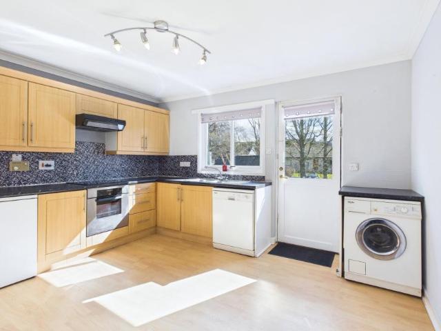 Townhouse 2 Bedroom For Sale Kingussie Kingussie 215000 ELS100809984