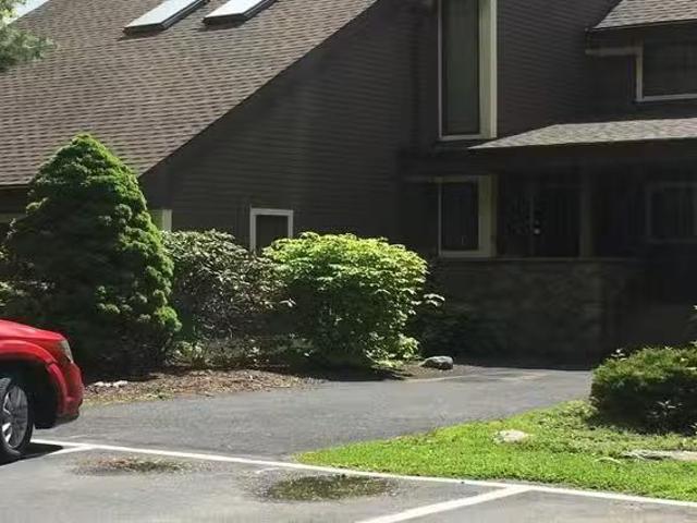 Townhouse 2 bedrooms in East Stroudsburg