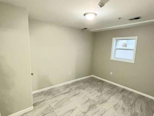 townhouse 4 bedroom, Newark NJ 07112 DS88503127