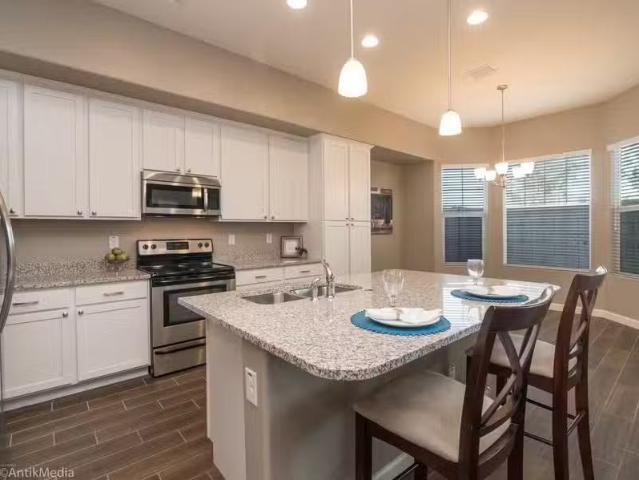 Townhouse, Contemporary Phoenix, AZ 3010 N 33rd Pl