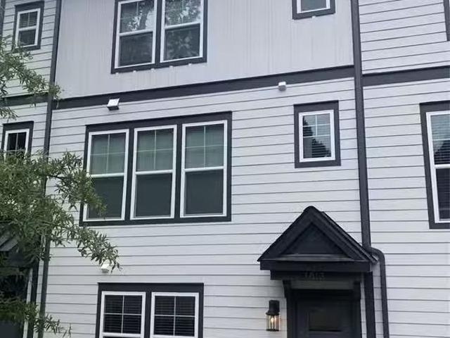 Townhouse Charlotte, NC 7013 Running Spring Dr