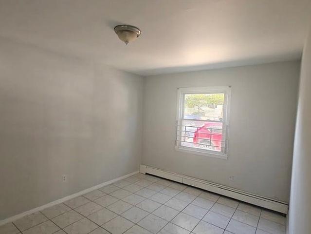 Townhouse Apartment in Bayside