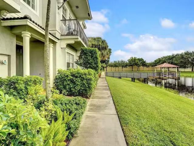Townhouse Boca Raton, FL 1868 Nw 9th St