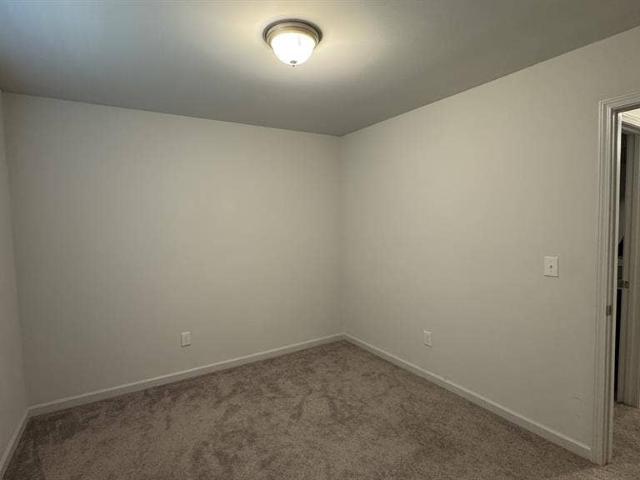 Townhouse bedroom with own bathroom