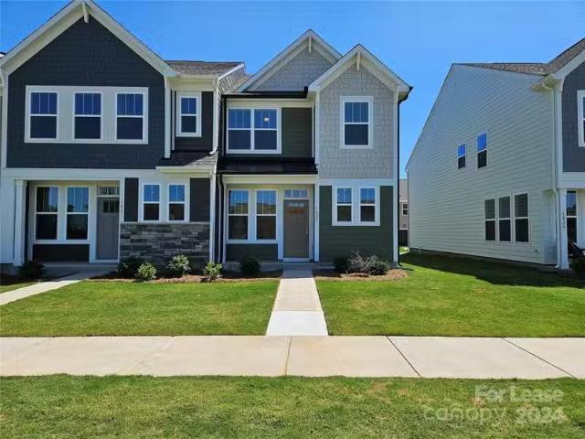 Townhouse Belmont, NC 1027 S Point Rd