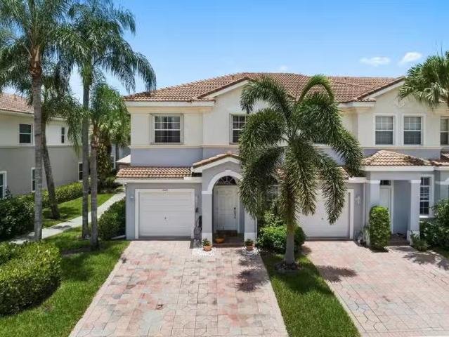 Townhouse Delray Beach, FL 4415 Regal Ct