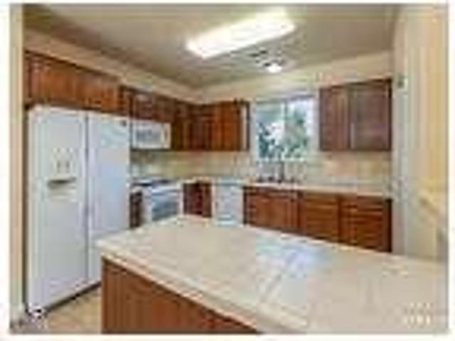 Townhouse For Rent