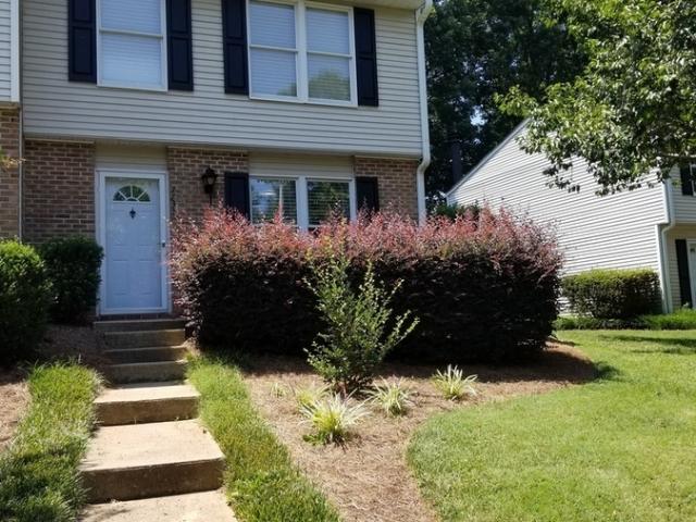 TOWNHOUSE IN GREAT NORTH RALEIGH LOCATION