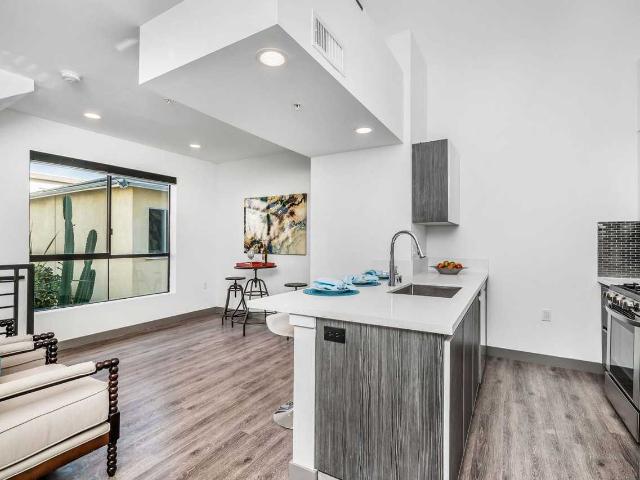 Townhouse in East Hollywood w/ Parking & Private Rooftop Deck! 1 Bedroom Apartment for Rent at 5066 Romaine St, Los Angeles, CA 90029 East Hollywood