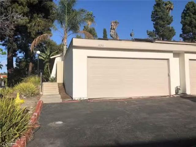 Townhouse Oceanside, CA 3690 Spyglass Way