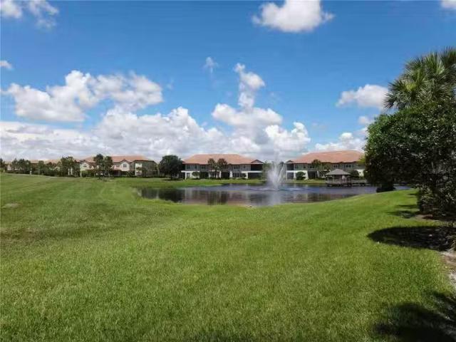 Townhouse LAKEWOOD RCH, FL 8153 Miramar Way