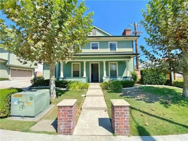 Townhouse Monrovia, CA 108 S Ivy Ave