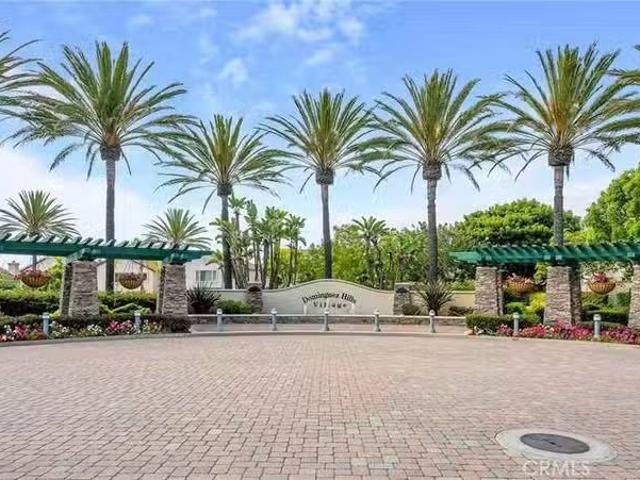Townhouse, Mediterranean Carson, CA 17810 Pine Ct