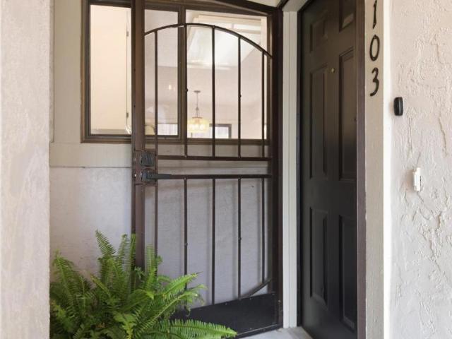 Townhouse: MLS #ML82057
