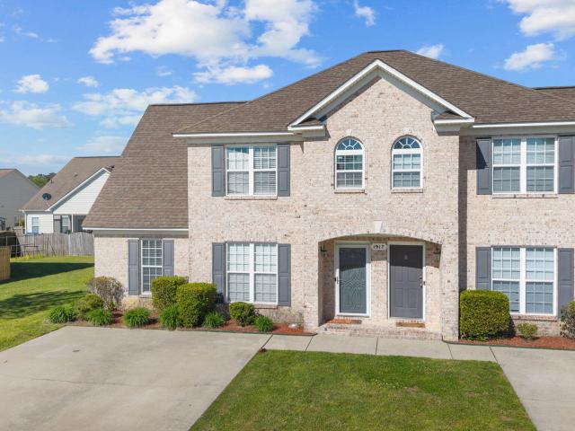 Townhouse: MLS #100567