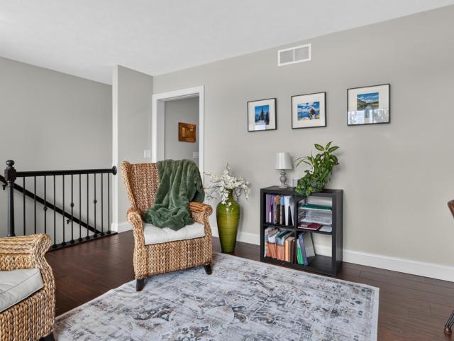 Townhouse: MLS #12716