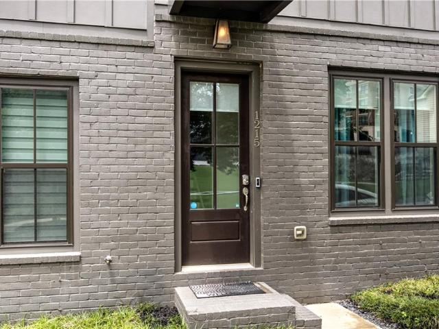 Townhouse: MLS #7777