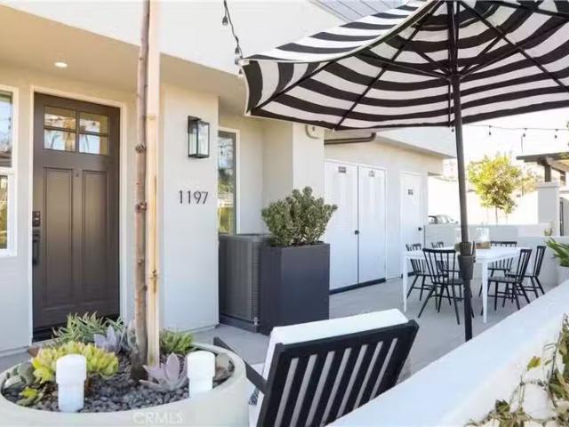 Townhouse Newport Beach, CA 1197 Winslow Ln