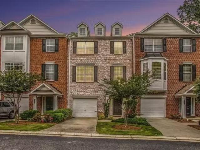 Townhouse Sandy Springs, GA 624 Coligny Ct