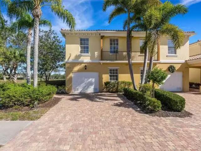 Townhouse SARASOTA, FL 7812 Bergamo Ave
