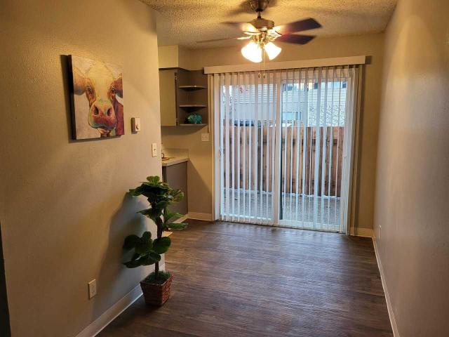 Townhouse Square Apartments 2 Bedroom Apartment for Rent at 8701 E Mill Plain Blvd, Vancouver, WA 98664 Vancouver Heights