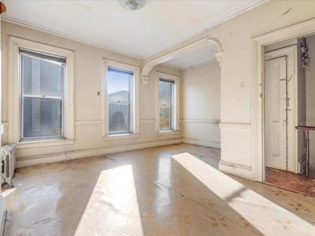 townhouse with 4 bedroom, BROOKLYN NY DS82822698
