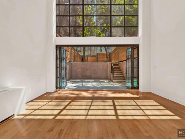 townhouse with 4 bedroom, Manhattan NY ES104978385