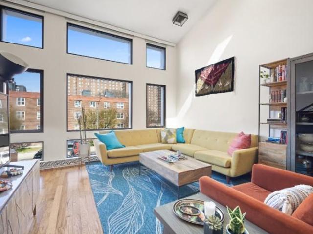 townhouse with 5 bedroom, Brooklyn NY DS104042297