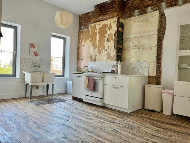 townhouse with 3 bedroom, Brooklyn NY DS105340364