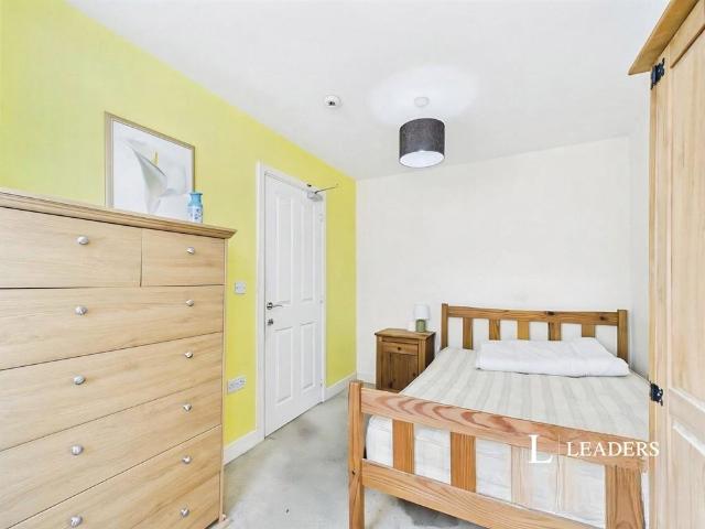 townhouse to rent Blade Road, Colchester, Essex, CO4