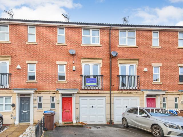 Townhouse to rent in Crystal Close, Mickleover, Derby, Derbyshire, DE3 | Leaders