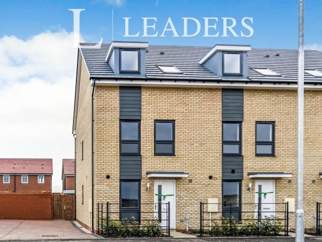 Townhouse to rent in Four Acre Drive, Houghton Conquest, Bedford, Bedfordshire, MK45 | Leaders