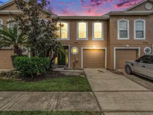 Townhouse TAMPA, FL 9836 Ashburn Lake Dr