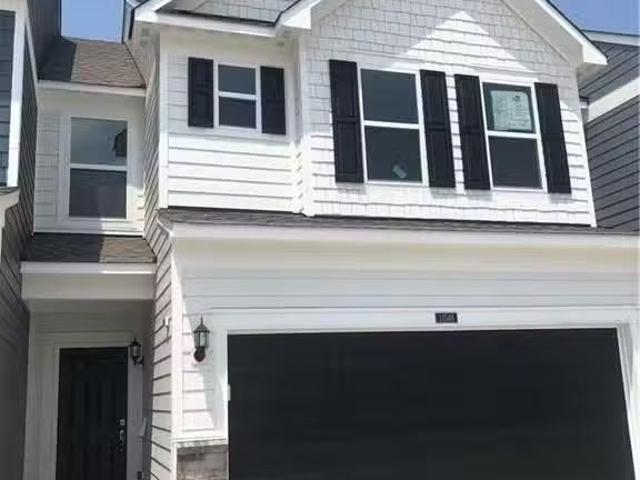 Townhouse, Traditonalamerican Fishers, IN 13548 Dewpoint Ln