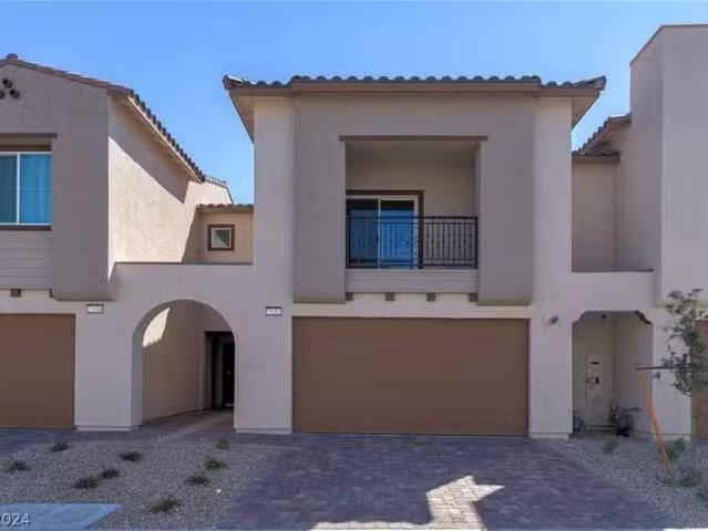 Townhouse, Two Story Henderson, NV 2532 Vittora Pointe St