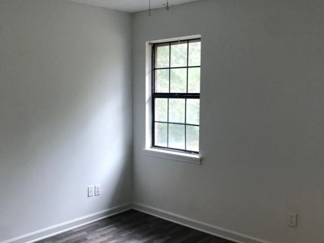 Townhouse unit in trendy Summerville 2 Bedroom Home for Rent at 123 Langley Dr, Summerville, SC 29485