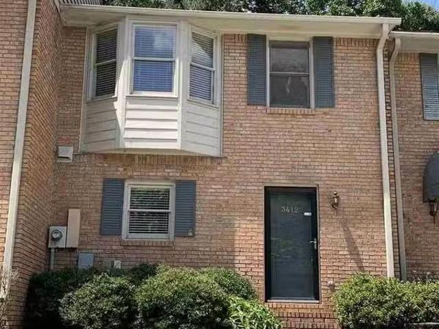 Townhouse VESTAVIA HILLS, AL 3412 Wisterwood Ln