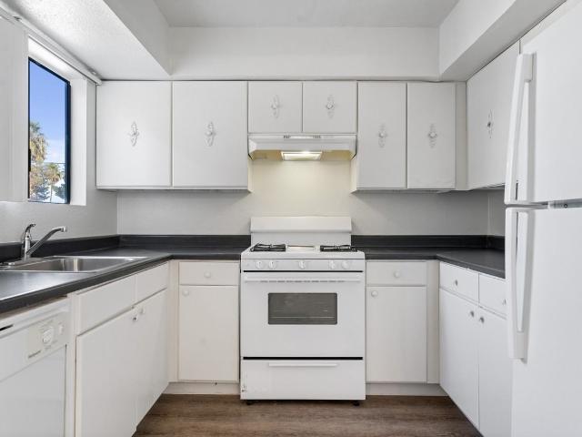 Townhome Villas 2 Bedroom Apartment for Rent at 1000 Dumont Blvd, Las Vegas, NV 89169