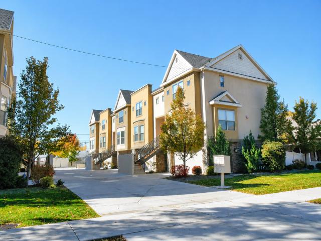Townhomes At Liberty Court