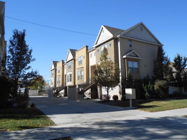 Townhomes At Liberty Court